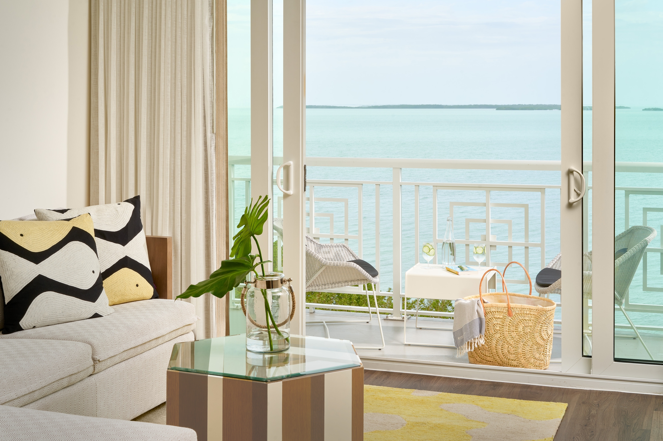 Premium One Bedroom Waterfront Suite in Coconut Wing | Baker's Cay